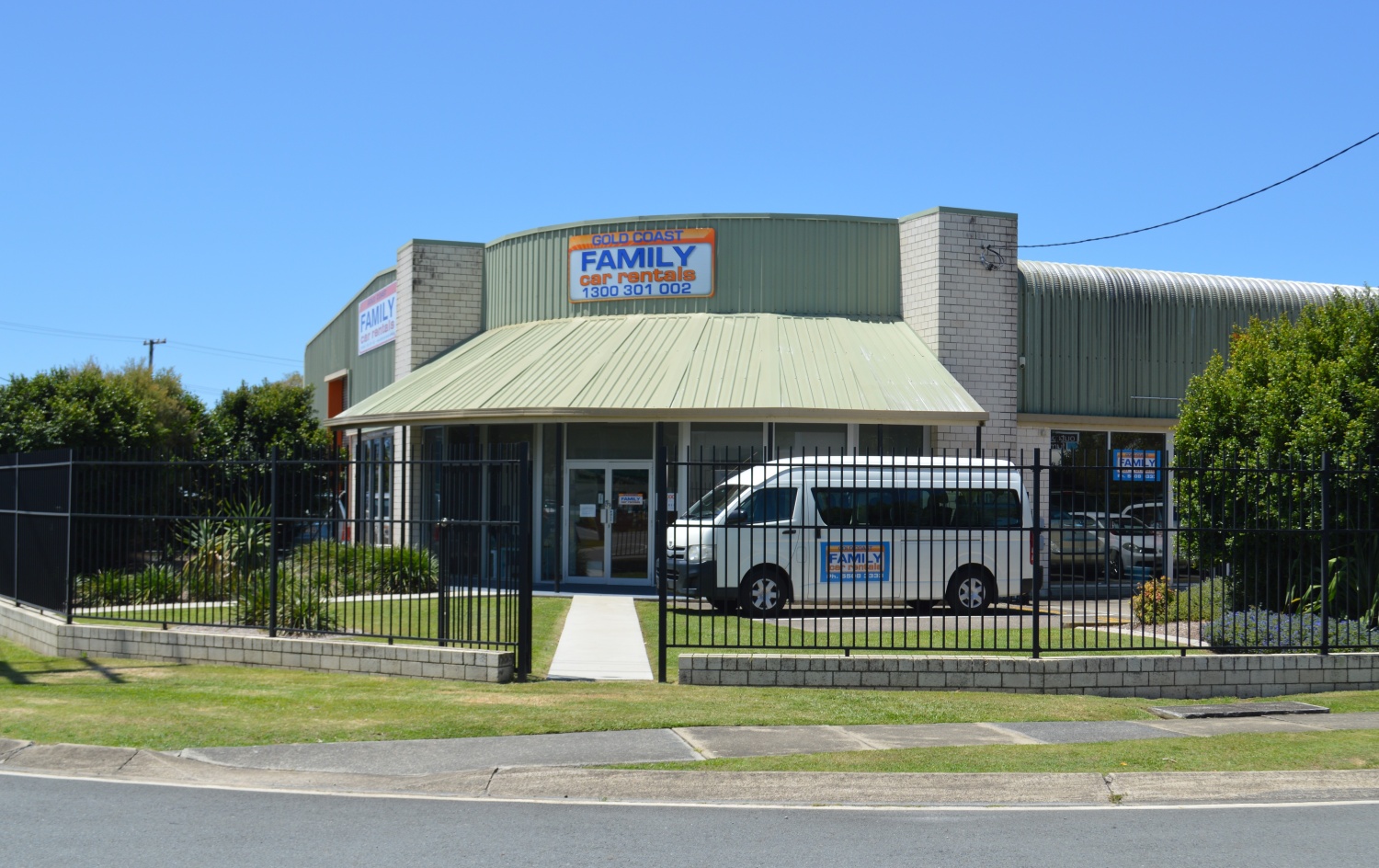 The differences between local residents and visitors when renting a ...